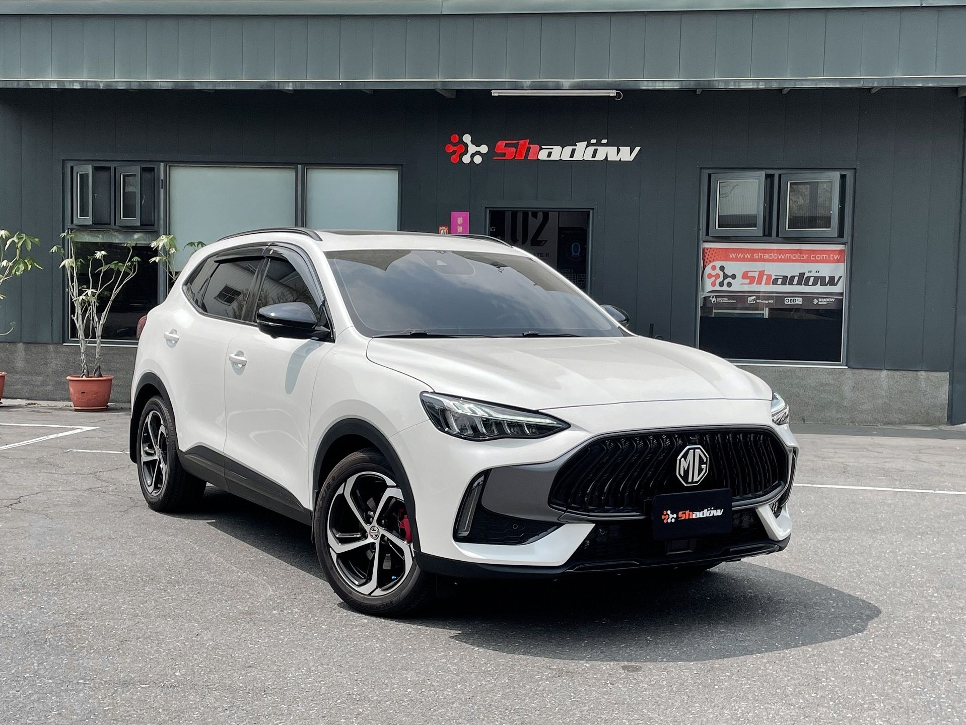 【New model】 Installing a 4S Throttle Controller On The MG HS | Oil ...