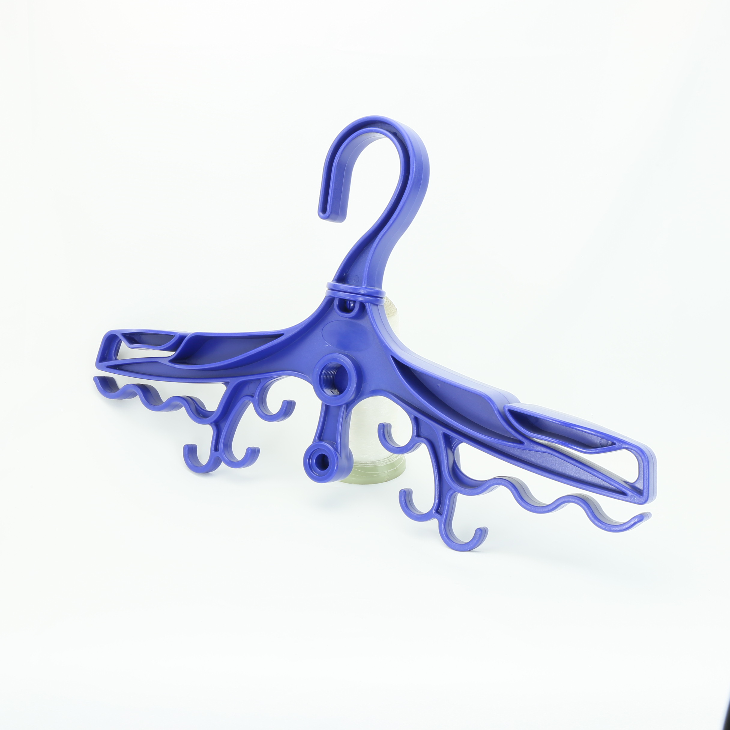 Diving Hanger | Dive Gauges | Underwater Compasses Manufacturer | SCUBA ...