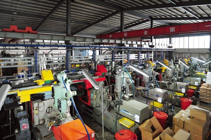 อุปกรณ์ | ลังและถัง - ผู้ผลิตโซลูชั่นการจัดเก็บพลาสติก | SHUTER