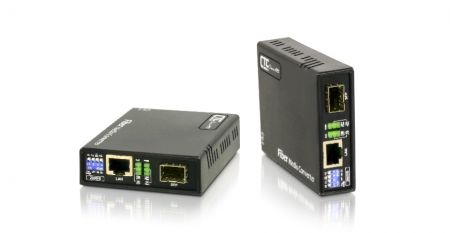 10/100/1000Base-T to 100/1000Base-X SFP with PoE+ Media Converter ...