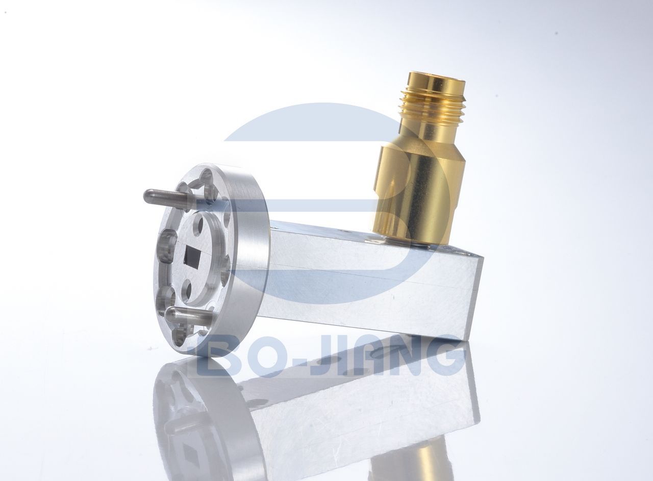 新しい季節 50-75GHz- 【正常動作品】導波管アダプタ WR15-WR10 WR15-WR10 アマチュア無線