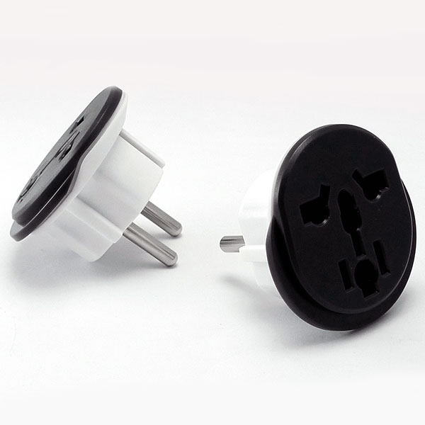 World to EU Grounded plug with 3 poles - Safest Travel Adapter, 10A ...