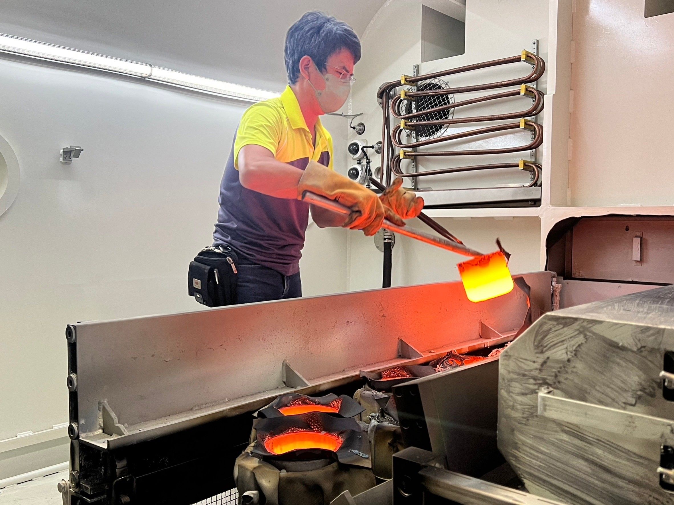 Vacuum Metallizing for Hot Stamping Foils | Ginkgo Film Coating ...